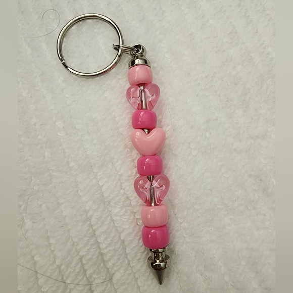 Handmade | Jewelry | Pink Heart Beaded Keychain | Poshmark